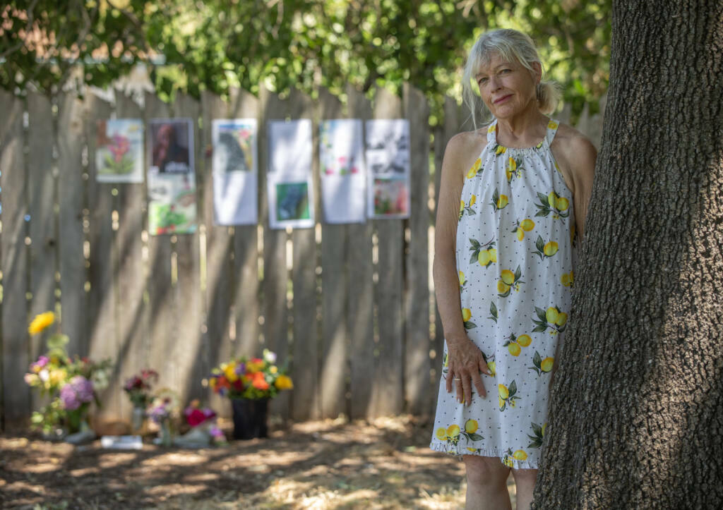 vicky kumpfer has art work she was collecting to do an exhibition for ...